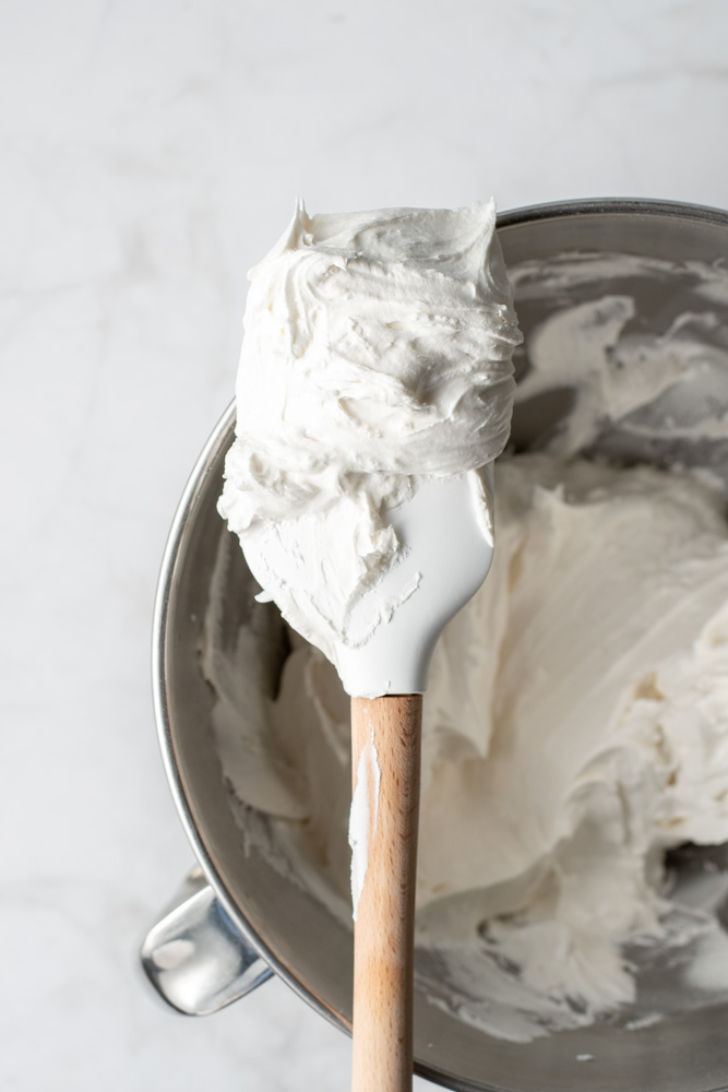 Easy Royal Icing Recipe - Baking Is Therapy